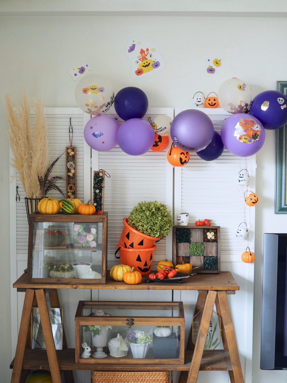 少しずつハロウィンの飾り付けをしています « フラワーアレンジのご依頼は フラワーアレンジ may fleur[メイフルール]